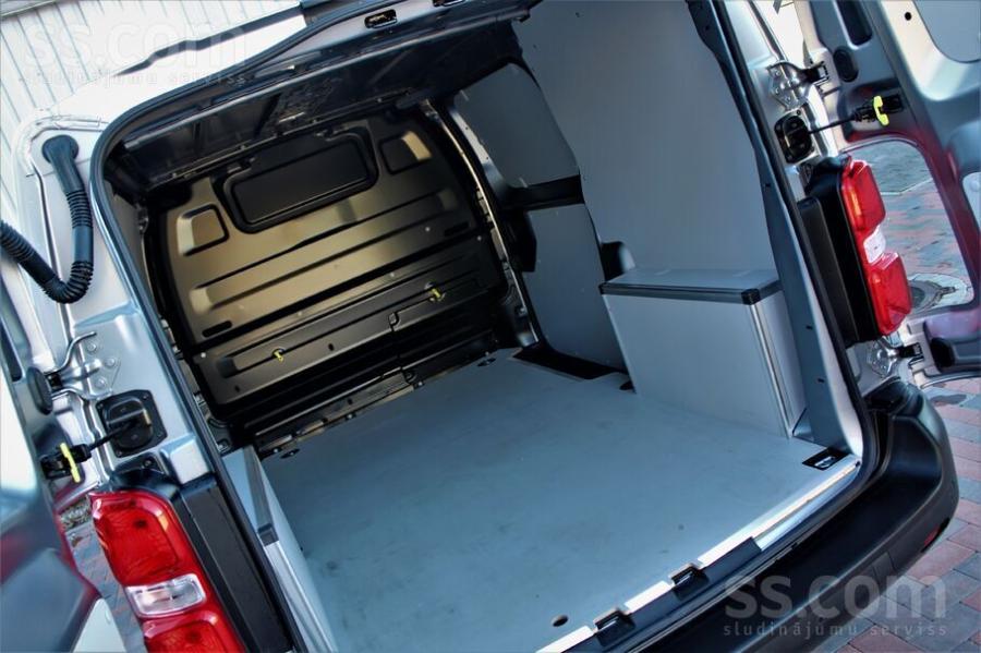 Pelēks Citroen Jumpy 2022 Rīga, ar dzinēja tilpumu 1.50 L un nobraukumu 0 tūkst. km par 18700 €, foto 11 vietnē AUTOMOTO.COM.LV