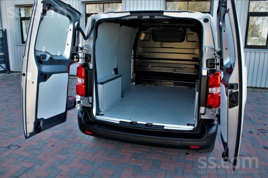 Pelēks Citroen Jumpy 2022 Rīga, ar dzinēja tilpumu 1.50 L un nobraukumu 0 tūkst. km par 18700 €, foto 30 vietnē AUTOMOTO.COM.LV