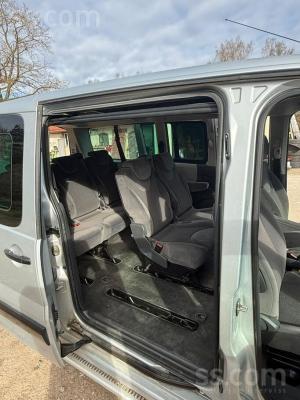Grey Citroen Jumpy 2007 in Tukums, with an engine capacity of 2.00 L and mileage of 150 thousand km for 6150 €, photo 10 on AUTOMOTO.COM.LV