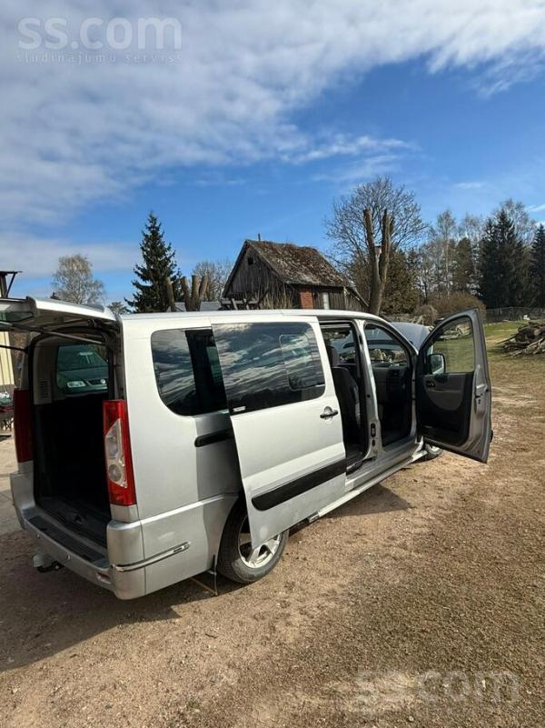 Grey Citroen Jumpy 2007 in Tukums, with an engine capacity of 2.00 L and mileage of 150 thousand km for 5650 €, photo 10 on AUTOMOTO.COM.LV