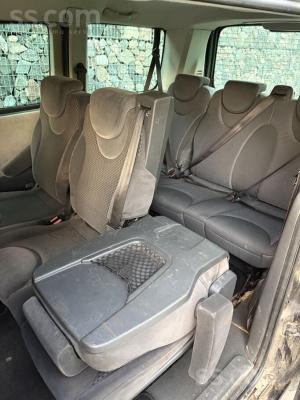 Grey Citroen Jumpy 2007 in Jekabpils, with an engine capacity of 2.00 L and mileage of 433 thousand km for 1600 €, photo 7 on AUTOMOTO.COM.LV