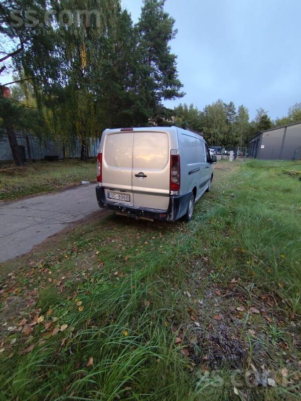 Grey Citroen Jumpy 2008 in Riga, with an engine capacity of 2.00 L and mileage of 570 thousand km for 2450 €, photo 4 on AUTOMOTO.COM.LV