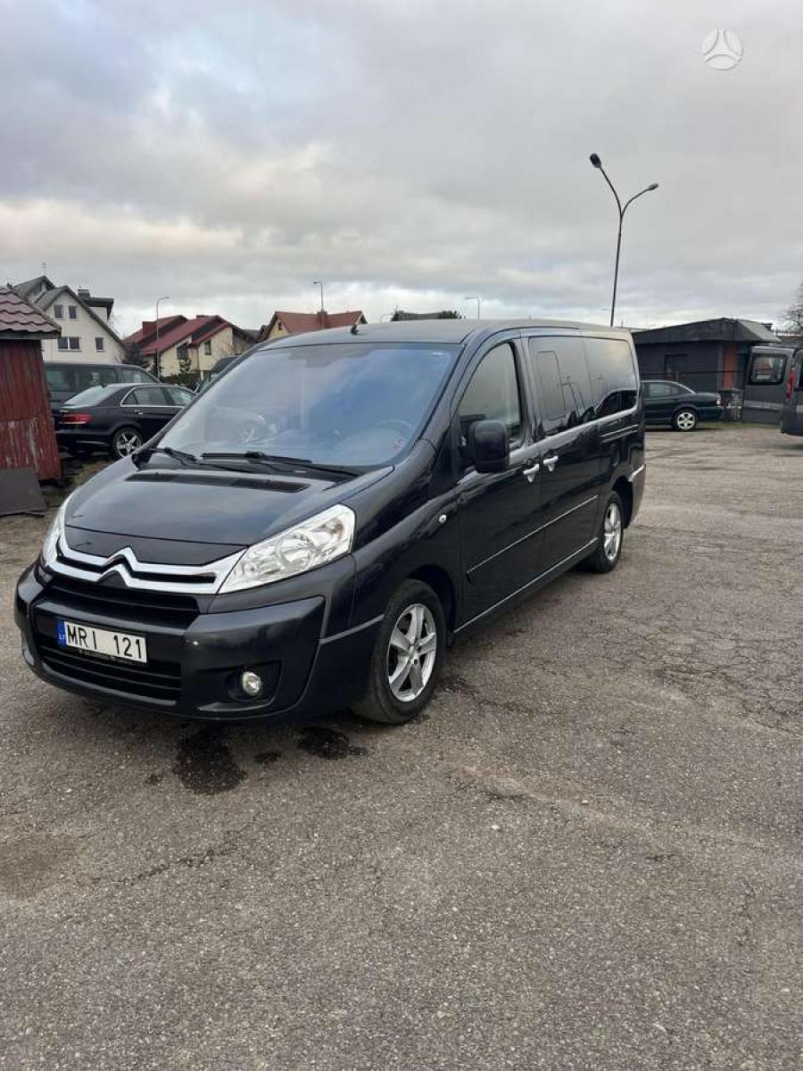 Grey Citroen Jumpy 2013 in Klaipeda, with an engine capacity of 2.00 L and mileage of 200 thousand km for 6700 €, photo 1 on AUTOMOTO.COM.LV