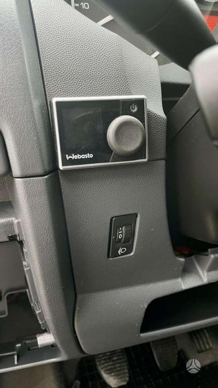 Pelēks Citroen Jumpy 2014 Telšiai, ar dzinēja tilpumu 2.00 L un nobraukumu 259 tūkst. km par 5500 €, foto 19 vietnē AUTOMOTO.COM.LV