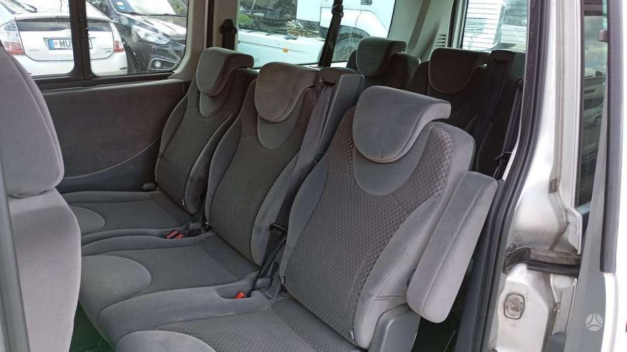 Pelēks Citroen Jumpy 2015 Utena, ar dzinēja tilpumu 2.00 L un nobraukumu 280 tūkst. km par 5900 €, foto 4 vietnē AUTOMOTO.COM.LV