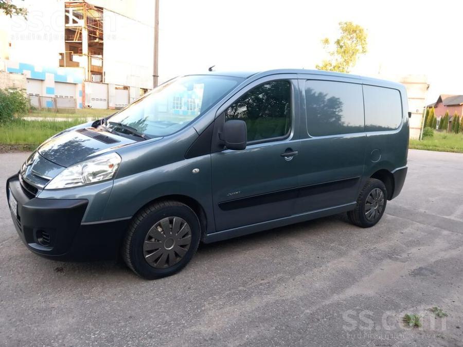 Pelēks Citroen Jumpy 2008 Liepāja, ar dzinēja tilpumu 2.00 L un nobraukumu 267 tūkst. km par 3600 €, foto 1 vietnē AUTOMOTO.COM.LV