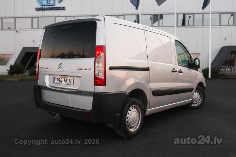 Grey Citroen Jumpy 2008 in Tallinn, with an engine capacity of 2.00 L and mileage of 0 thousand km for 2990 €, photo 6 on AUTOMOTO.COM.LV