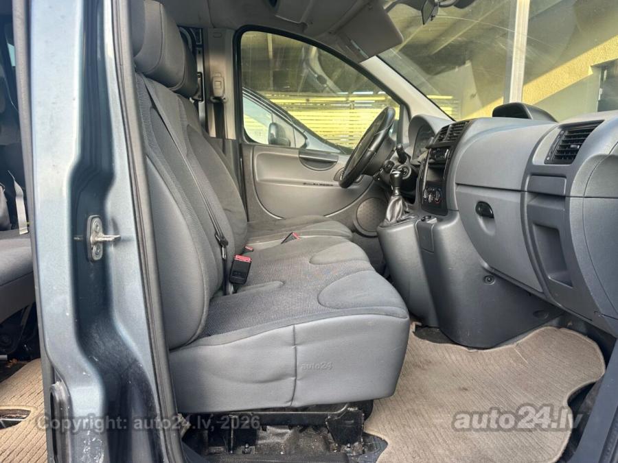 Pelēks Citroen Jumpy 2011 Tallina, ar dzinēja tilpumu 1.60 L un nobraukumu 320 tūkst. km par 4990 €, foto 7 vietnē AUTOMOTO.COM.LV