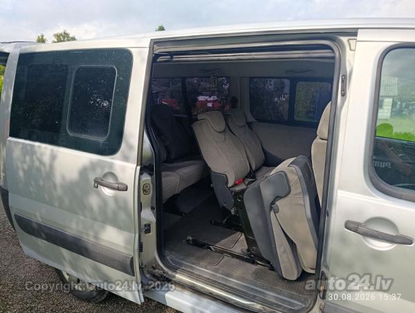 Pelēks Citroen Jumpy 2012 Pērnava, ar dzinēja tilpumu 2.00 L un nobraukumu 338 tūkst. km par 6300 €, foto 6 vietnē AUTOMOTO.COM.LV