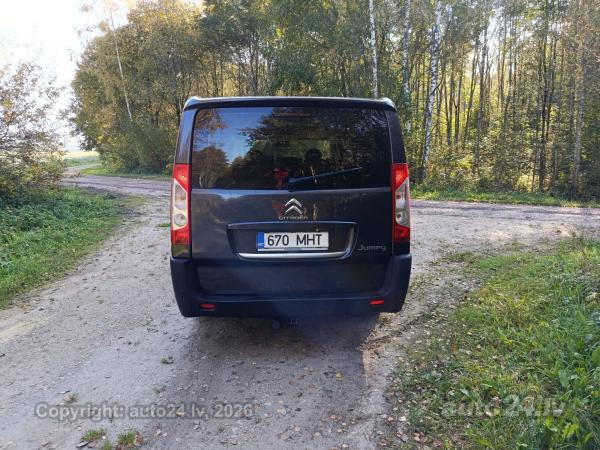 Citroen Jumpy 2012 Saue vietnÄ PelÄks Citroen Jumpy 2012 Saue, ar dzinÄja tilpumu 2.00 L un nobraukumu 212 tÅ«kst. km par 5500 ā¬, foto 4 vietnÄ AUTOMOTO.COM.LV