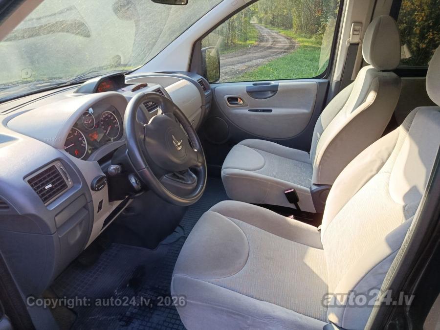 Pelēks Citroen Jumpy 2012 Saue, ar dzinēja tilpumu 2.00 L un nobraukumu 212 tūkst. km par 5500 €, foto 5 vietnē AUTOMOTO.COM.LV