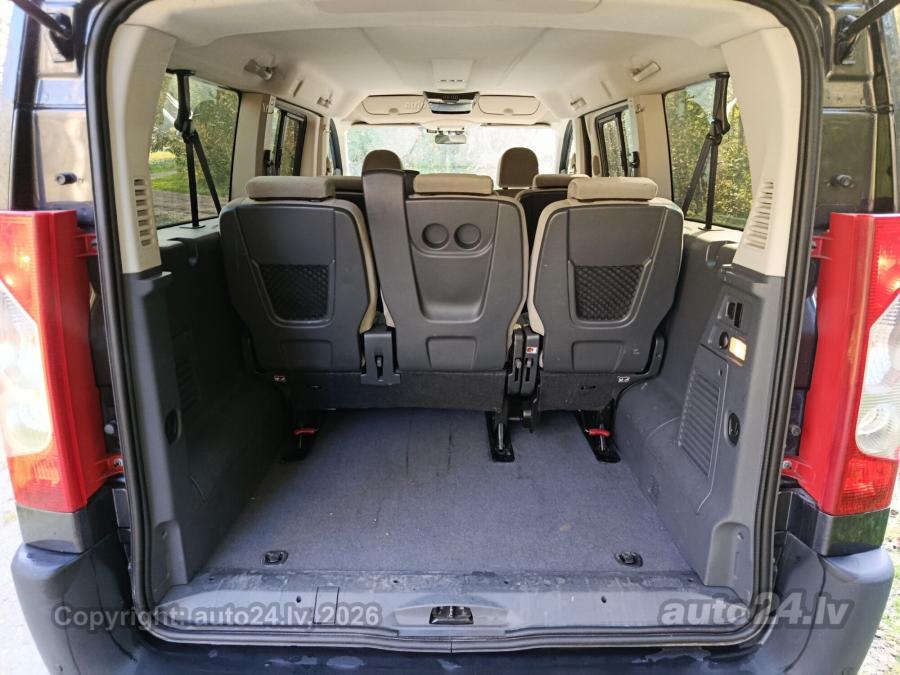 Pelēks Citroen Jumpy 2012 Saue, ar dzinēja tilpumu 2.00 L un nobraukumu 212 tūkst. km par 5500 €, foto 7 vietnē AUTOMOTO.COM.LV
