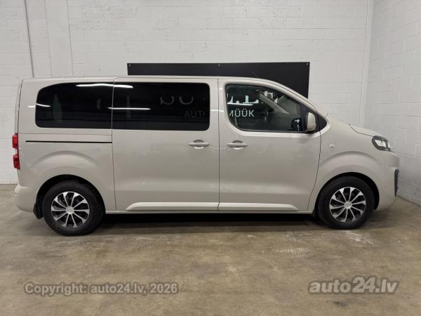 Pelēks Citroen Jumpy 2019 Tallina, ar dzinēja tilpumu 1.50 L un nobraukumu 45 tūkst. km par 21995 €, foto 6 vietnē AUTOMOTO.COM.LV