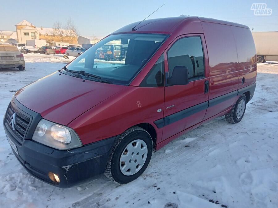 Sarkans Citroen Jumpy 2004 Šauļi, ar dzinēja tilpumu 1.90 L un nobraukumu 256 tūkst. km par 1880 €, foto 1 vietnē AUTOMOTO.COM.LV