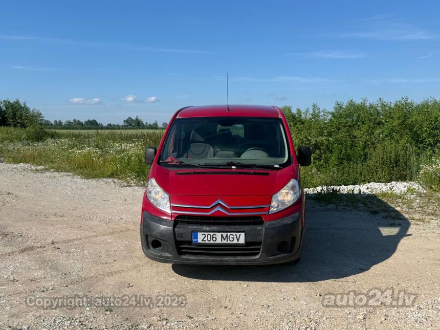 Sarkans Citroen Jumpy 2007 Mustvē, ar dzinēja tilpumu 1.60 L un nobraukumu 169 tūkst. km par 999 €, foto 3 vietnē AUTOMOTO.COM.LV