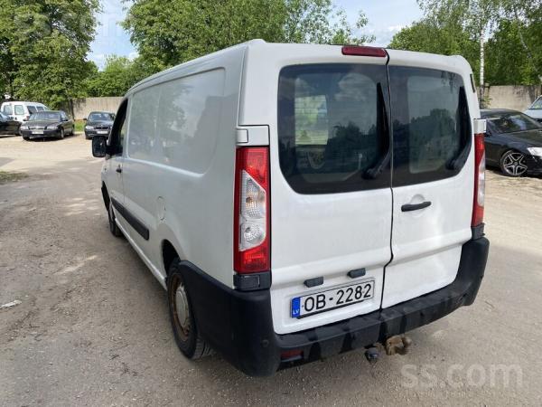 White Citroen Jumpy 2008 in Riga, with an engine capacity of 2.00 L and mileage of 0 thousand km for 2900 €, photo 6 on AUTOMOTO.COM.LV