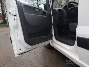 White Citroen Jumpy 2009 in Riga, with an engine capacity of 2.00 L and mileage of 0 thousand km for 3890 €, photo 15 on AUTOMOTO.COM.LV