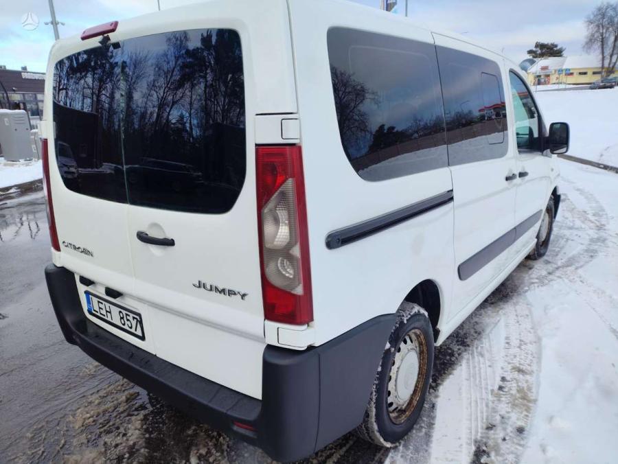 White Citroen Jumpy 2010 in Utena, with an engine capacity of 2.00 L and mileage of 281 thousand km for 4500 €, photo 6 on AUTOMOTO.COM.LV