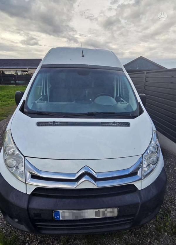 Balts Citroen Jumpy 2012 Kauņa, ar dzinēja tilpumu 2.00 L un nobraukumu 623 tūkst. km par 2200 €, foto 1 vietnē AUTOMOTO.COM.LV