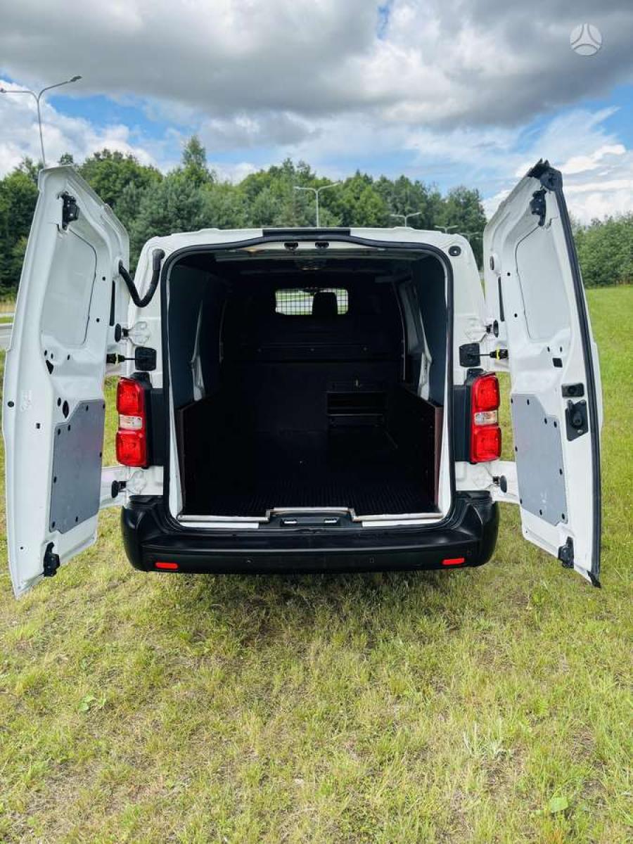 Balts Citroen Jumpy 2017 Tauragė, ar dzinēja tilpumu 2.00 L un nobraukumu 265 tūkst. km par 6400 €, foto 6 vietnē AUTOMOTO.COM.LV