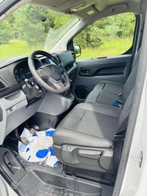 Balts Citroen Jumpy 2017 Tauragė, ar dzinēja tilpumu 2.00 L un nobraukumu 265 tūkst. km par 6400 €, foto 13 vietnē AUTOMOTO.COM.LV