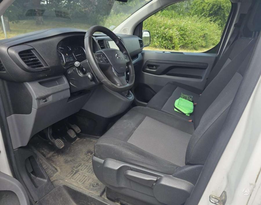 Balts Citroen Jumpy 2018 Tauragė, ar dzinēja tilpumu 1.60 L un nobraukumu 300 tūkst. km par 6250 €, foto 9 vietnē AUTOMOTO.COM.LV