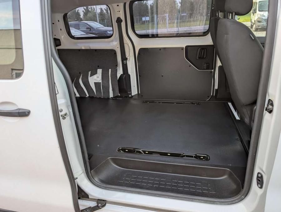 Белый Ситроен Jumpy 2019 в Мариямполе, объемом двигателя 1.50 л и пробегом 124 тыс. км за 11200 €, фото 21 на AUTOMOTO.COM.LV