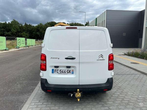 Balts Citroen Jumpy 2019 Kauņa, ar dzinēja tilpumu 1.56 L un nobraukumu 296 tūkst. km par 6899 €, foto 8 vietnē AUTOMOTO.COM.LV