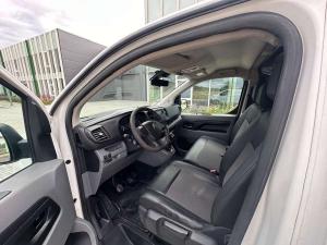 White Citroen Jumpy 2019 in Kaunas, with an engine capacity of 1.56 L and mileage of 296 thousand km for 6899 €, photo 10 on AUTOMOTO.COM.LV