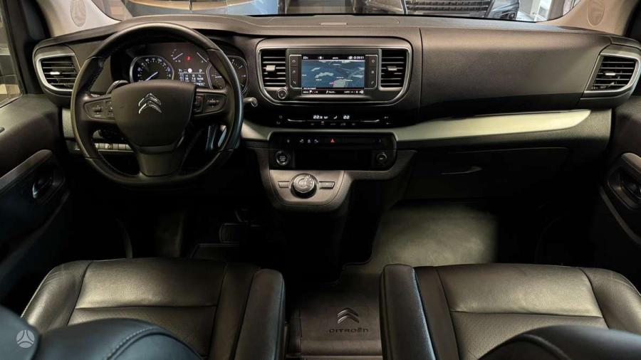 White Citroen Jumpy 2019 in Riga, with an engine capacity of 2.00 L and mileage of 126 thousand km for 25490 €, photo 11 on AUTOMOTO.COM.LV