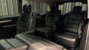 White Citroen Jumpy 2019 in Riga, with an engine capacity of 2.00 L and mileage of 126 thousand km for 25490 €, photo 24 on AUTOMOTO.COM.LV