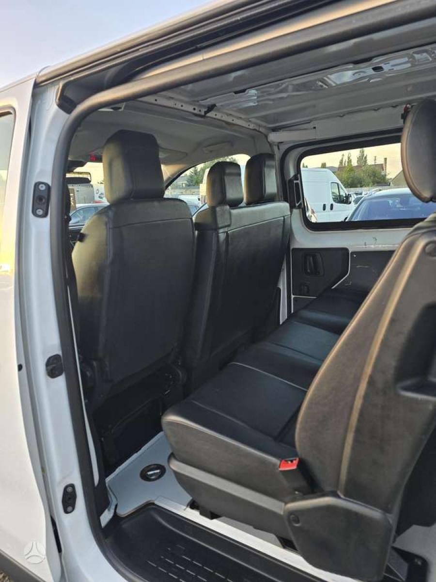 White Citroen Jumpy 2020 in Taurage, with an engine capacity of 2.00 L and mileage of 275 thousand km for 10500 €, photo 25 on AUTOMOTO.COM.LV