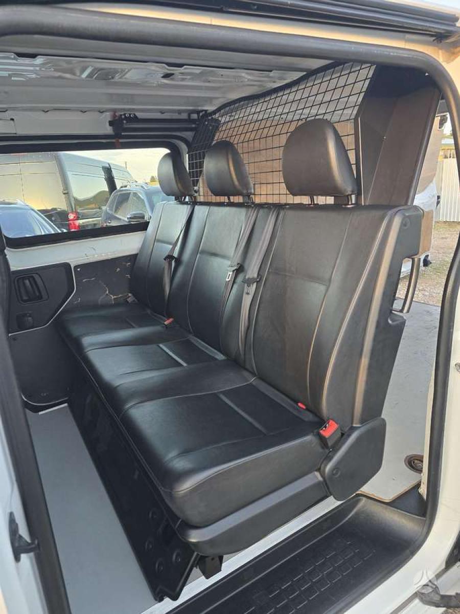 White Citroen Jumpy 2020 in Taurage, with an engine capacity of 2.00 L and mileage of 275 thousand km for 10500 €, photo 26 on AUTOMOTO.COM.LV