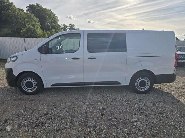 Citroen Jumpy 2020 Tauragė vietnē Balts Citroen Jumpy 2020 Tauragė, ar dzinēja tilpumu 2.00 L un nobraukumu 275 tūkst. km par 10500 €, foto 4 vietnē AUTOMOTO.COM.LV