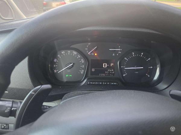 White Citroen Jumpy 2023 in Taurage, with an engine capacity of 2.00 L and mileage of 240 thousand km for 10500 €, photo 8 on AUTOMOTO.COM.LV