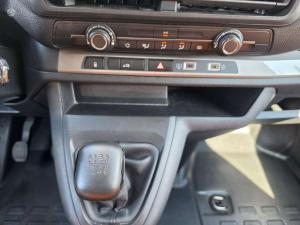 Balts Citroen Jumpy 2024 Tauragė, ar dzinēja tilpumu 2.00 L un nobraukumu 28 tūkst. km par 17900 €, foto 18 vietnē AUTOMOTO.COM.LV