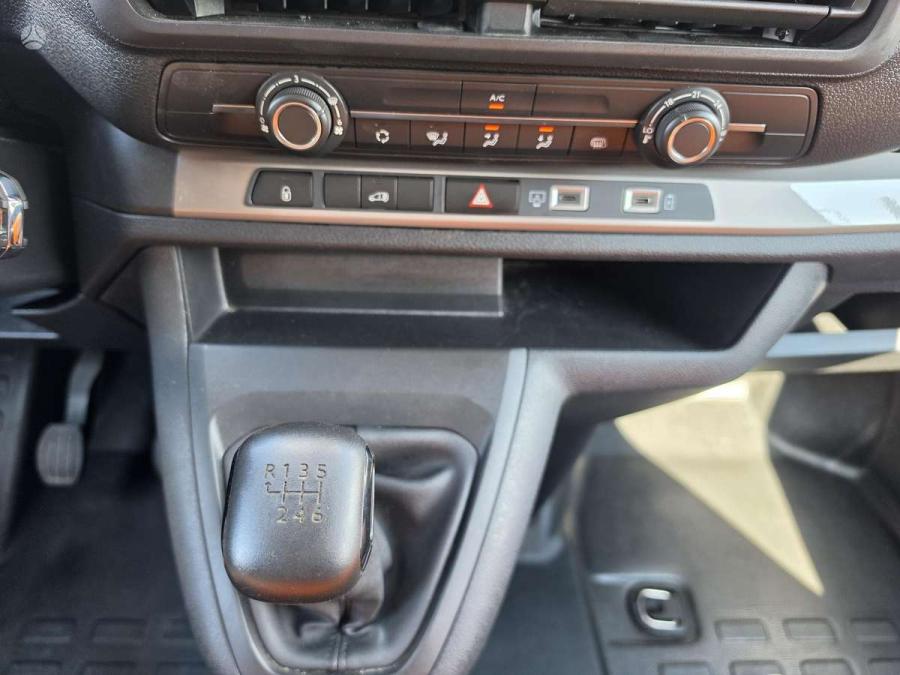 Balts Citroen Jumpy 2024 Tauragė, ar dzinēja tilpumu 2.00 L un nobraukumu 28 tūkst. km par 17900 €, foto 18 vietnē AUTOMOTO.COM.LV