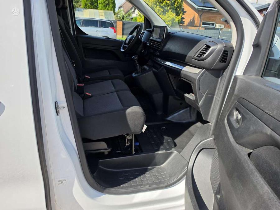 Balts Citroen Jumpy 2024 Tauragė, ar dzinēja tilpumu 2.00 L un nobraukumu 28 tūkst. km par 17900 €, foto 25 vietnē AUTOMOTO.COM.LV