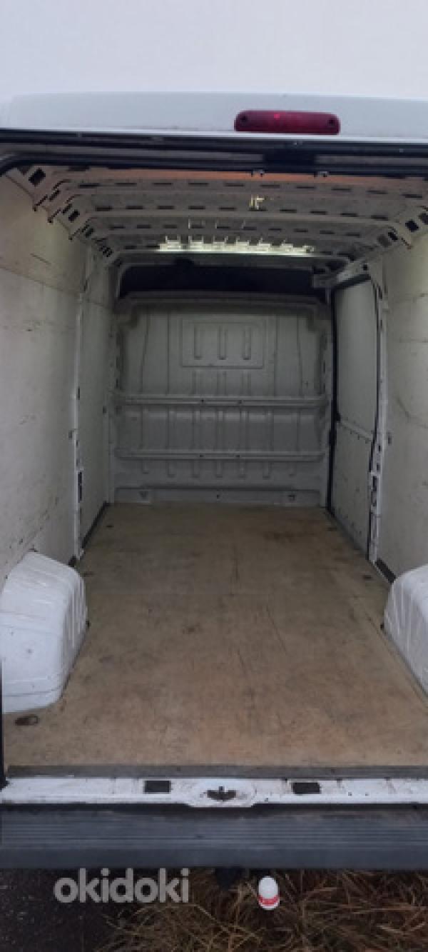 White Citroen Jumpy 2007 in Narva, with an engine capacity of 2.20 L and mileage of 400 thousand km for 2200 €, photo 4 on AUTOMOTO.COM.LV