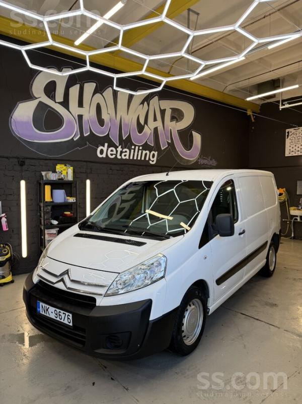 Balts Citroen Jumpy 2008 Liepāja, ar dzinēja tilpumu 2.00 L un nobraukumu 260 tūkst. km par 4000 €, foto 1 vietnē AUTOMOTO.COM.LV