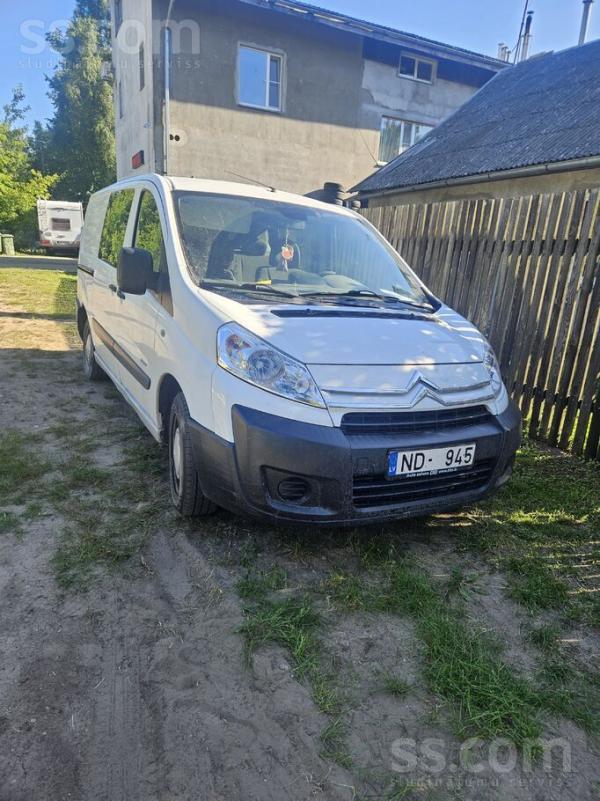 White Citroen Jumpy 2008 in Riga, with an engine capacity of 1.60 L and mileage of 170 thousand km for 1700 €, photo 3 on AUTOMOTO.COM.LV