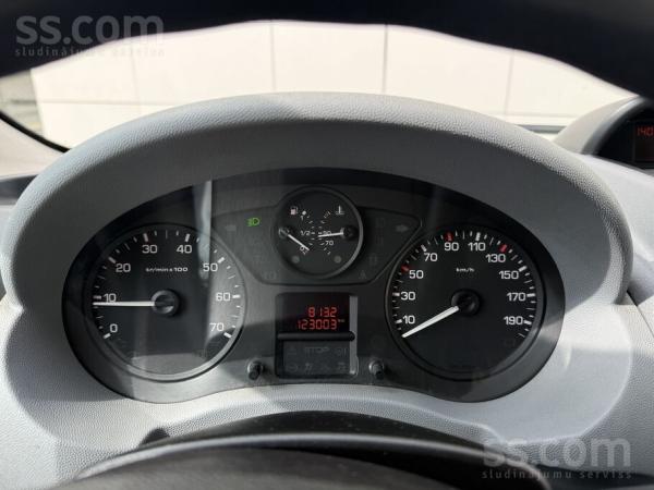 Balts Citroen Jumpy 2008 Rīga, ar dzinēja tilpumu 1.60 L un nobraukumu 0 tūkst. km par 2990 €, foto 7 vietnē AUTOMOTO.COM.LV