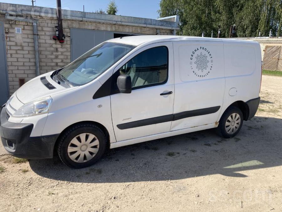 White Citroen Jumpy 2009 in Bauska, with an engine capacity of 2.00 L and mileage of 405 thousand km for 22900 €, photo 1 on AUTOMOTO.COM.LV
