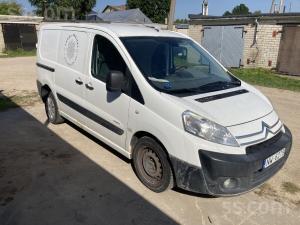 White Citroen Jumpy 2009 in Bauska, with an engine capacity of 2.00 L and mileage of 405 thousand km for 22900 €, photo 2 on AUTOMOTO.COM.LV