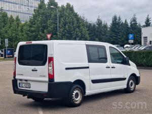 White Citroen Jumpy 2009 in Riga, with an engine capacity of 2.00 L and mileage of 324 thousand km for 4250 €, photo 4 on AUTOMOTO.COM.LV