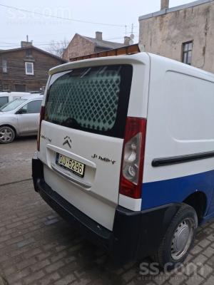Balts Citroen Jumpy 2009 Rīga, ar dzinēja tilpumu 1.60 L un nobraukumu 287 tūkst. km par 1200 €, foto 5 vietnē AUTOMOTO.COM.LV