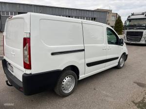 White Citroen Jumpy 2015 in Tallinn, with an engine capacity of 2.00 L and mileage of 277 thousand km for 4799 €, photo 17 on AUTOMOTO.COM.LV