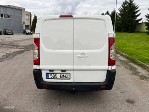 White Citroen Jumpy 2015 in Tallinn, with an engine capacity of 2.00 L and mileage of 277 thousand km for 4799 €, photo 20 on AUTOMOTO.COM.LV
