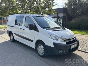 White Citroen Jumpy 2016 in Riga, with an engine capacity of 2.00 L and mileage of 102 thousand km for 4975 €, photo 3 on AUTOMOTO.COM.LV