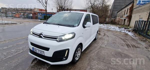 White Citroen Jumpy 2017 in Jelgava, with an engine capacity of 1.60 L and mileage of 295 thousand km for 13000 €, photo 2 on AUTOMOTO.COM.LV